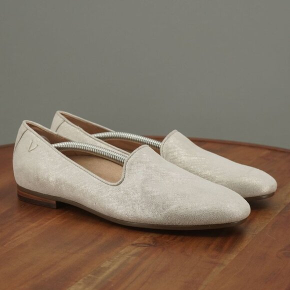 Vionic | Shoes | R79 Vionic Willa Ii Womens Loafers Flats Gray Shimmer ...